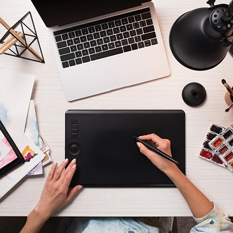 Cezen Tech - Graphics Design Applications