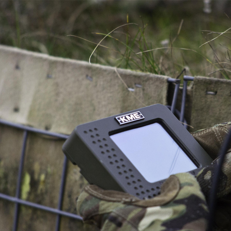 Cezen Tech - Rugged Portable Display